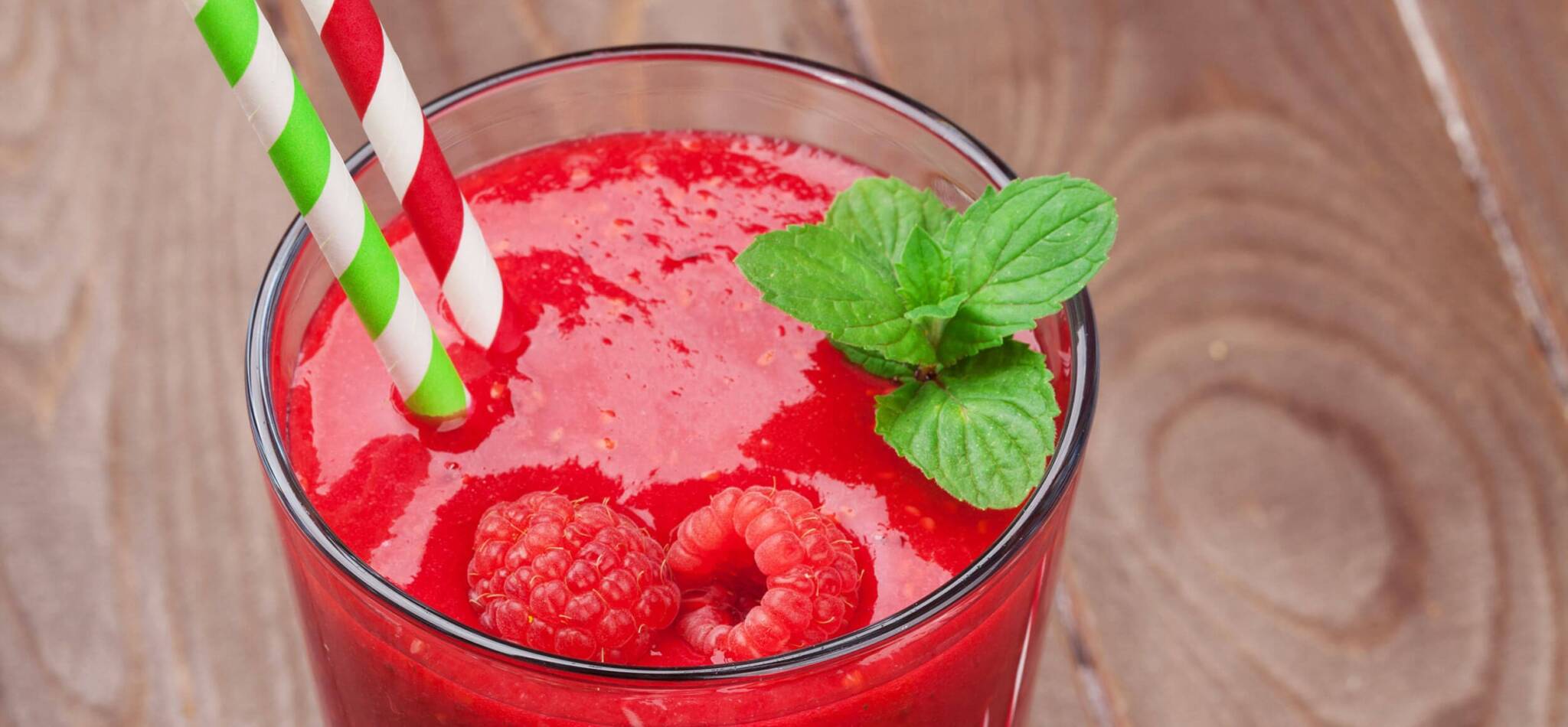 Grapefruit Raspberry Shake (vegan) | Recipe - HERMESETAS UK