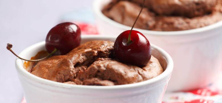 Cherry-chocolate soufflé | Recipe - HERMESETAS UK